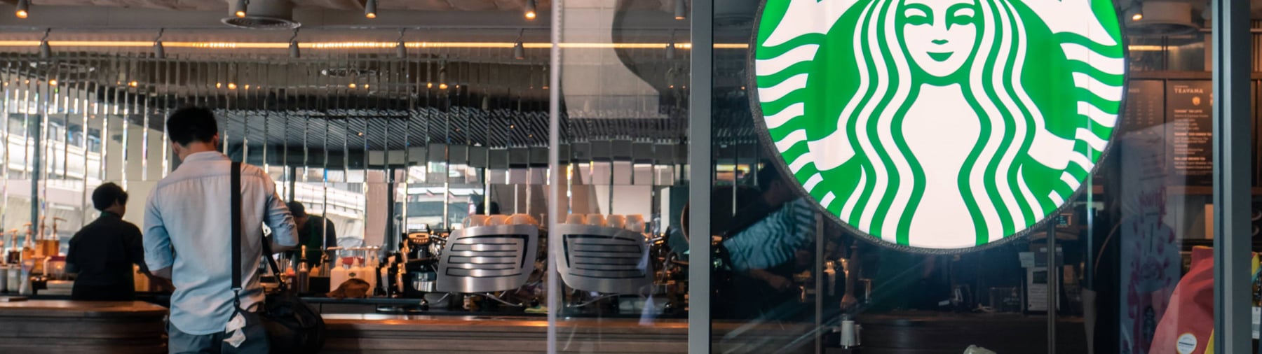 Starbucks Unionization: A Catalyst for Change in the Industry | SparkPlug