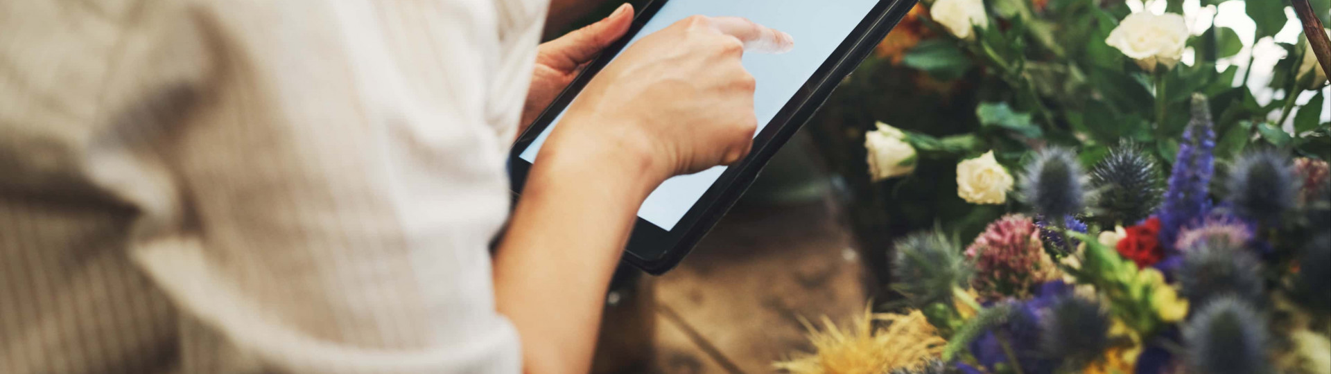 How to Incentivize Employees with Better Tech | SparkPlug